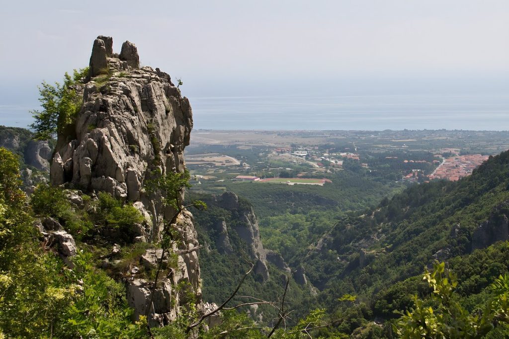 Climbing Mount Olympus: Practical Tips & Route Guide from a Traveler