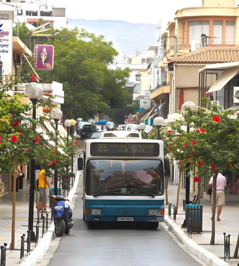 Crete buses guide 2026 | KTEL routes, schedules and tickets practical tips